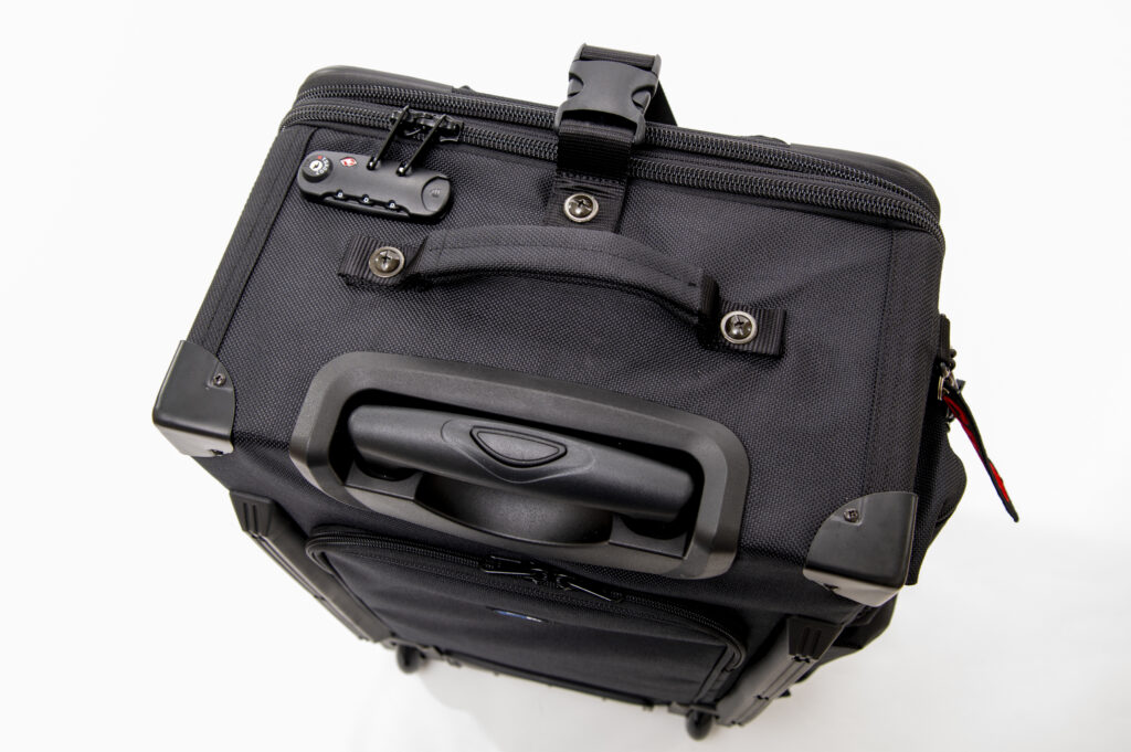 Vortex Voyager 23" International Premium Expandable Flight Crew Luggage ...
